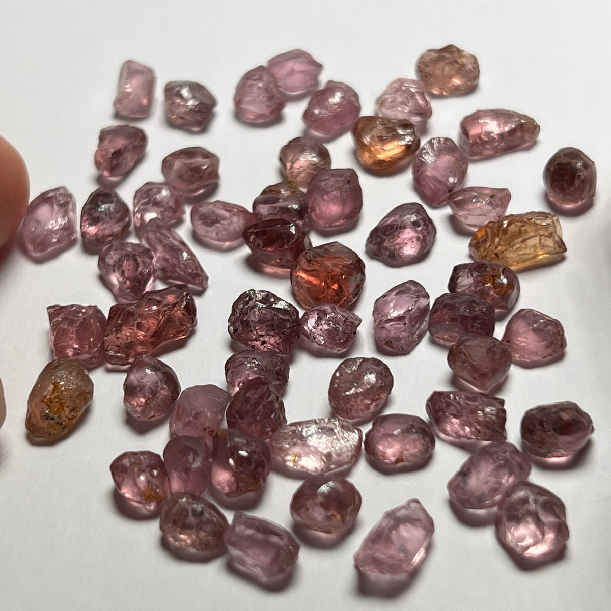 Melee Facet Rough – Joe Henley Rough & Gemstones