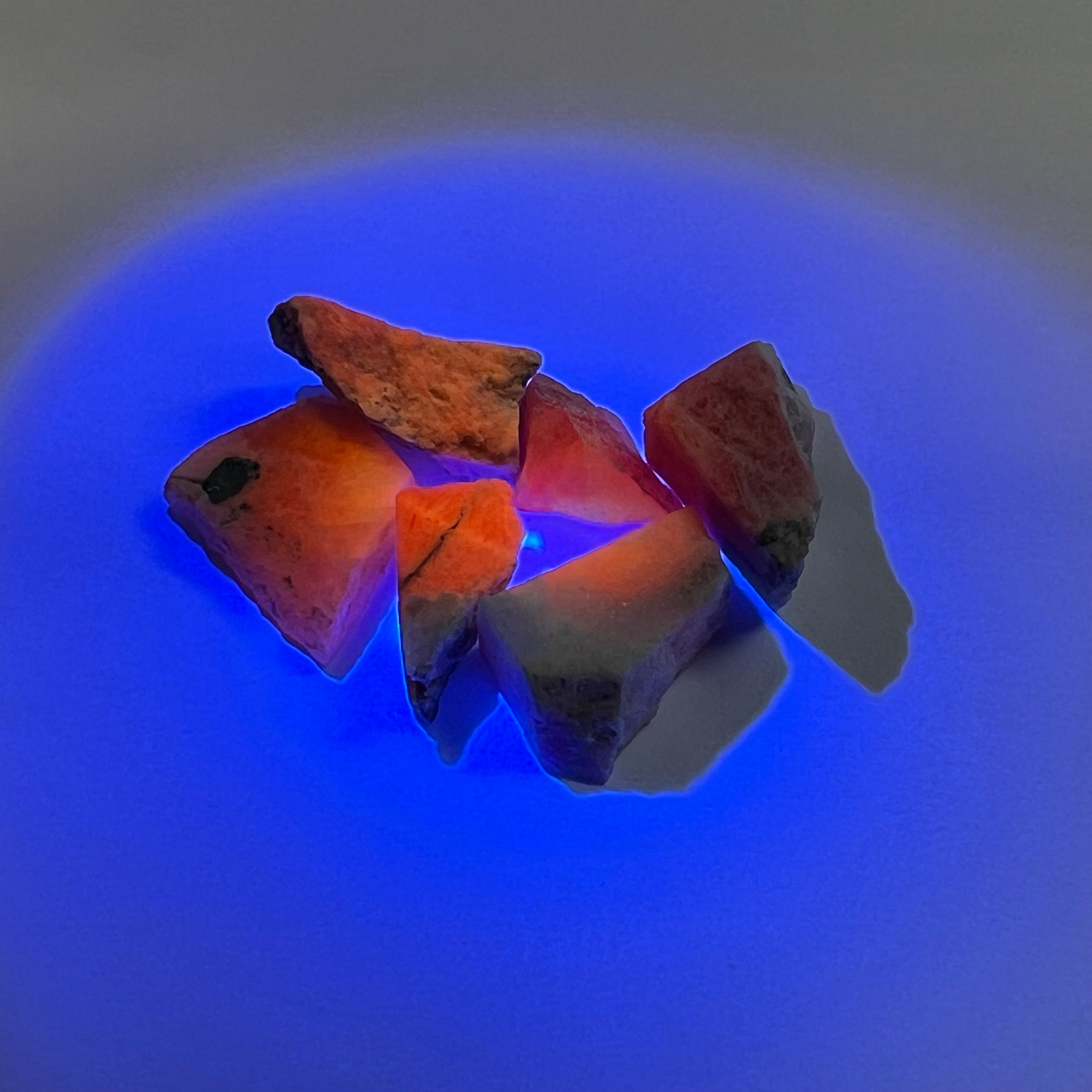 Tugtupite – Joe Henley Rough & Gemstones