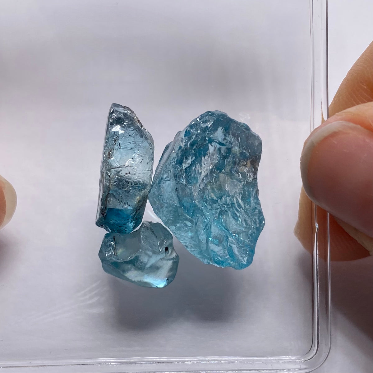 Cambodian Blue Zircon |Joe Henley Rough | Facet Rough | Gem Rough ...