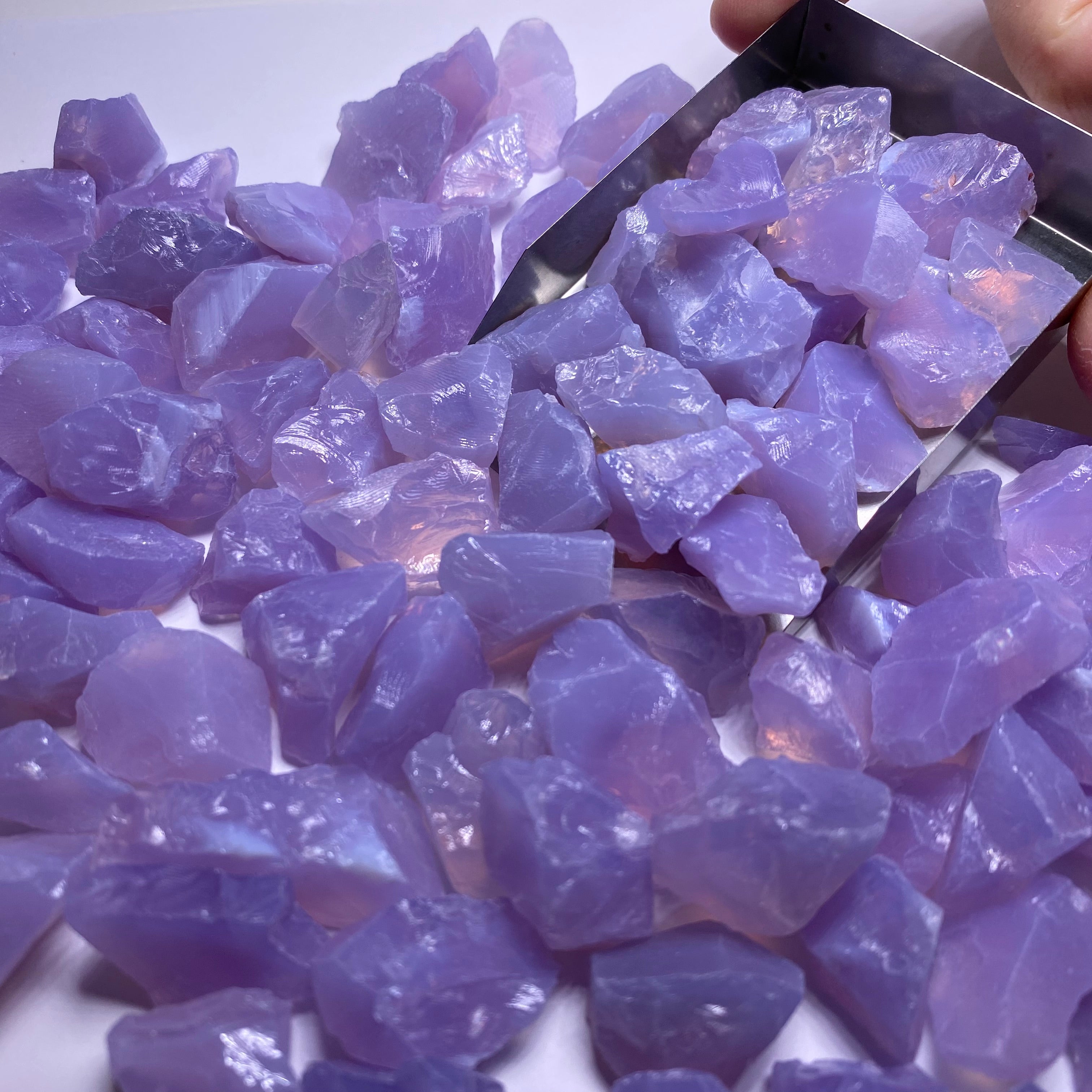 Lavender Quartz - Brazil (Bulk) – Joe Henley Rough & Gemstones