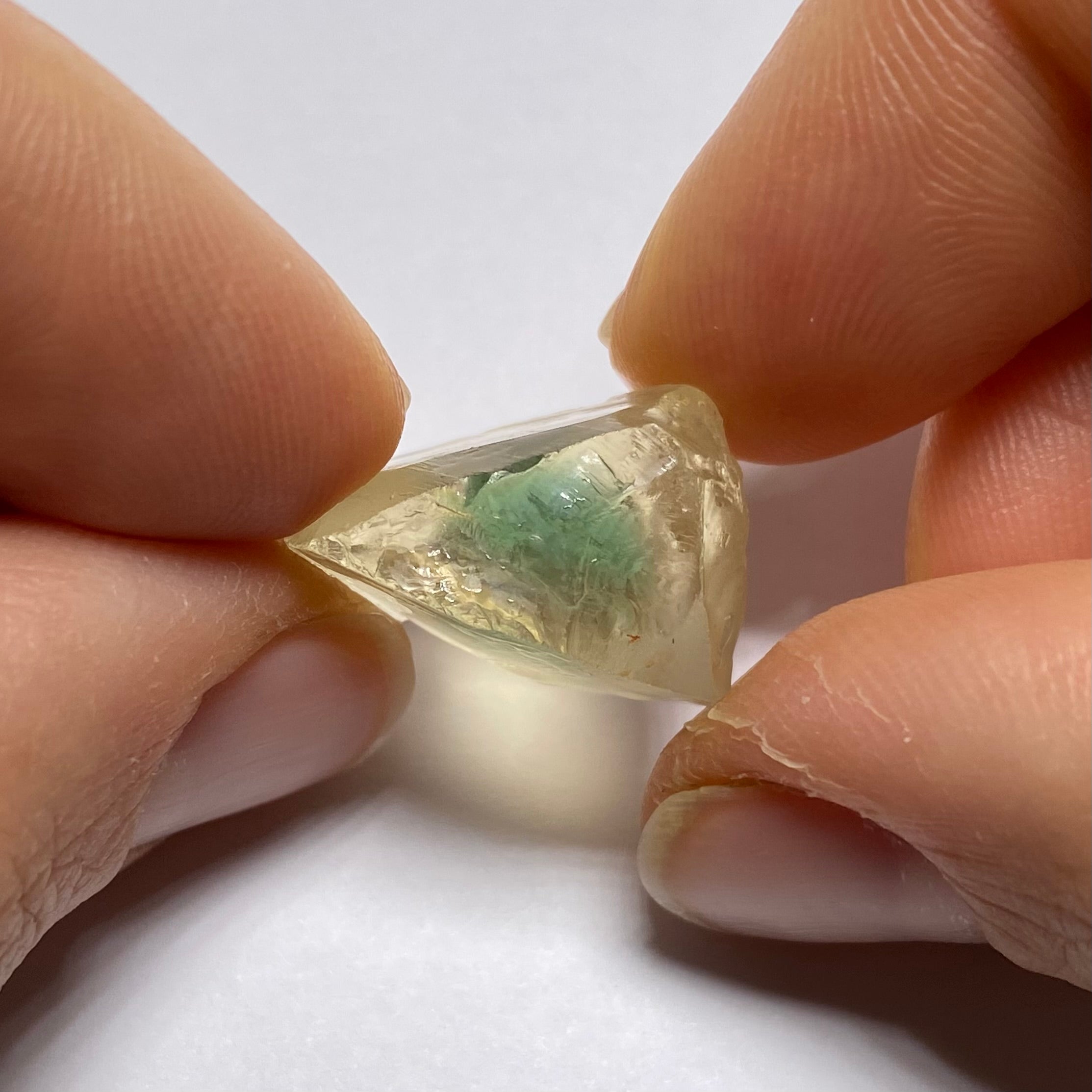 Sunstone - Oregon, USA – Joe Henley Rough & Gemstones